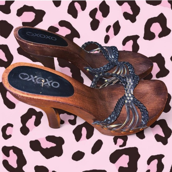 XOXO | Shoes | Xoxo Brown Black Y2k Style Wooden Platform Sandals Size ...